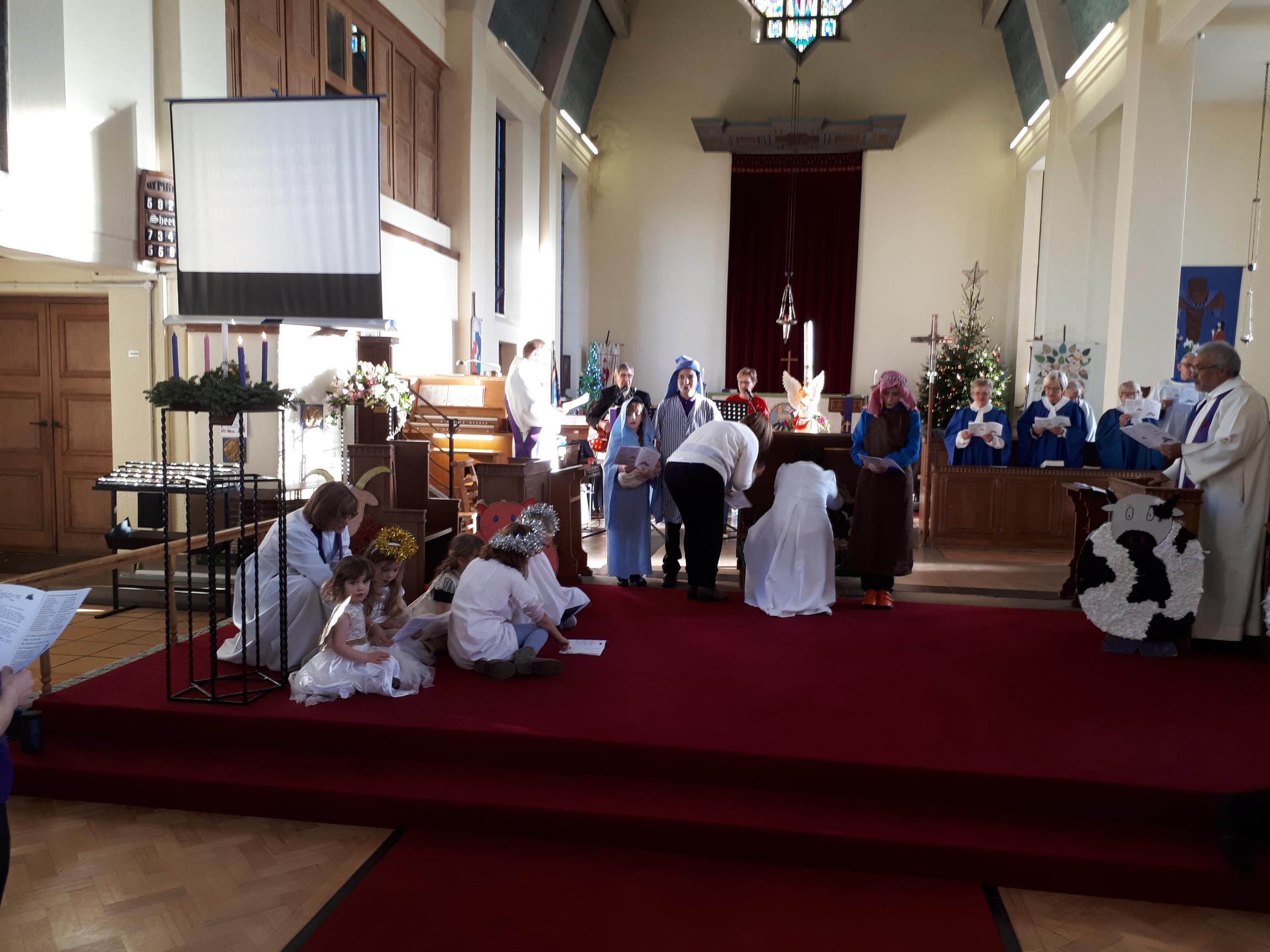 Crib Service – st hugh's church, old brumby, scunthorpe